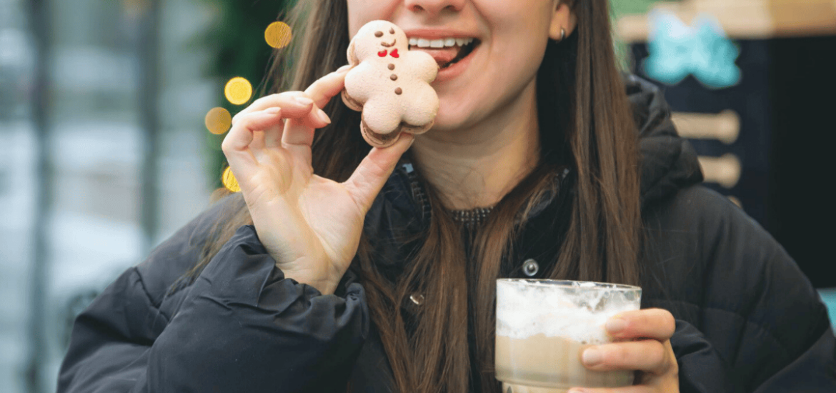 How to Maintain a Bright Smile This Christmas Season